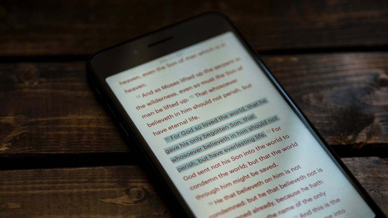 Three Digital Tools to Help You Study the Bible - Christ In Andy